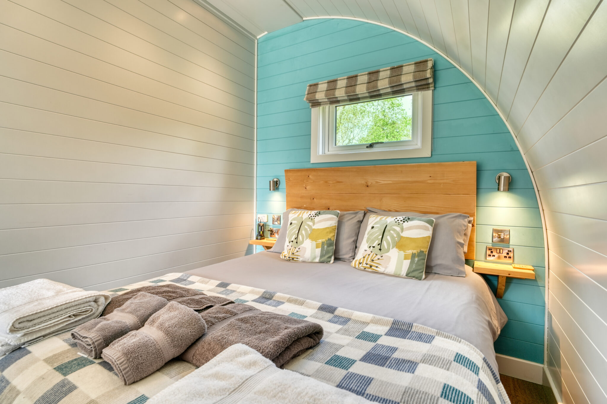 Romantic Couples Glamping Getaway | Dilham Hall Retreats
